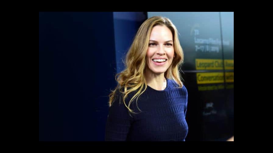 Hilary Swank está embarazada de mellizos a sus 48 años - Diario Libre