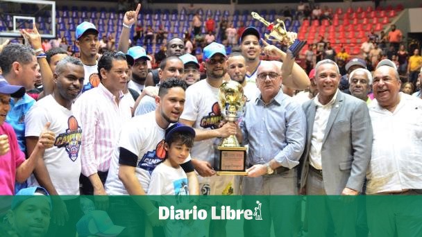 Curtis Hollis guió al San Martín a la corona en SFM - Diario Libre