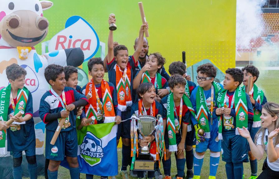 Copa Rica Fútbol Intercolegial la ganó el Babeque - Diario Libre