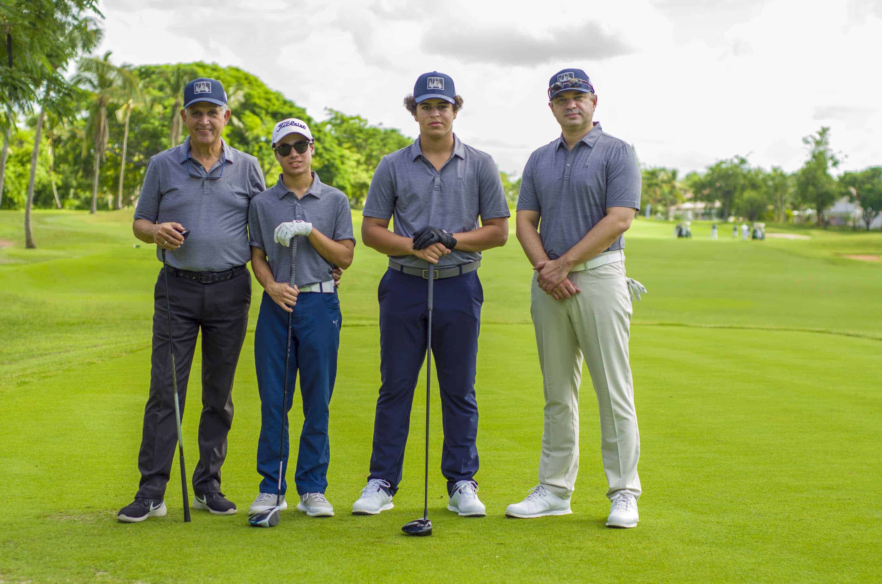 Asociación PQ celebra exitoso torneo de golf - Diario Libre