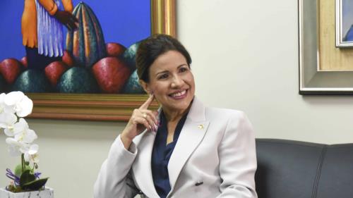 Margarita Cedeño defiende a Omar Fernández de campaña en su contra ...