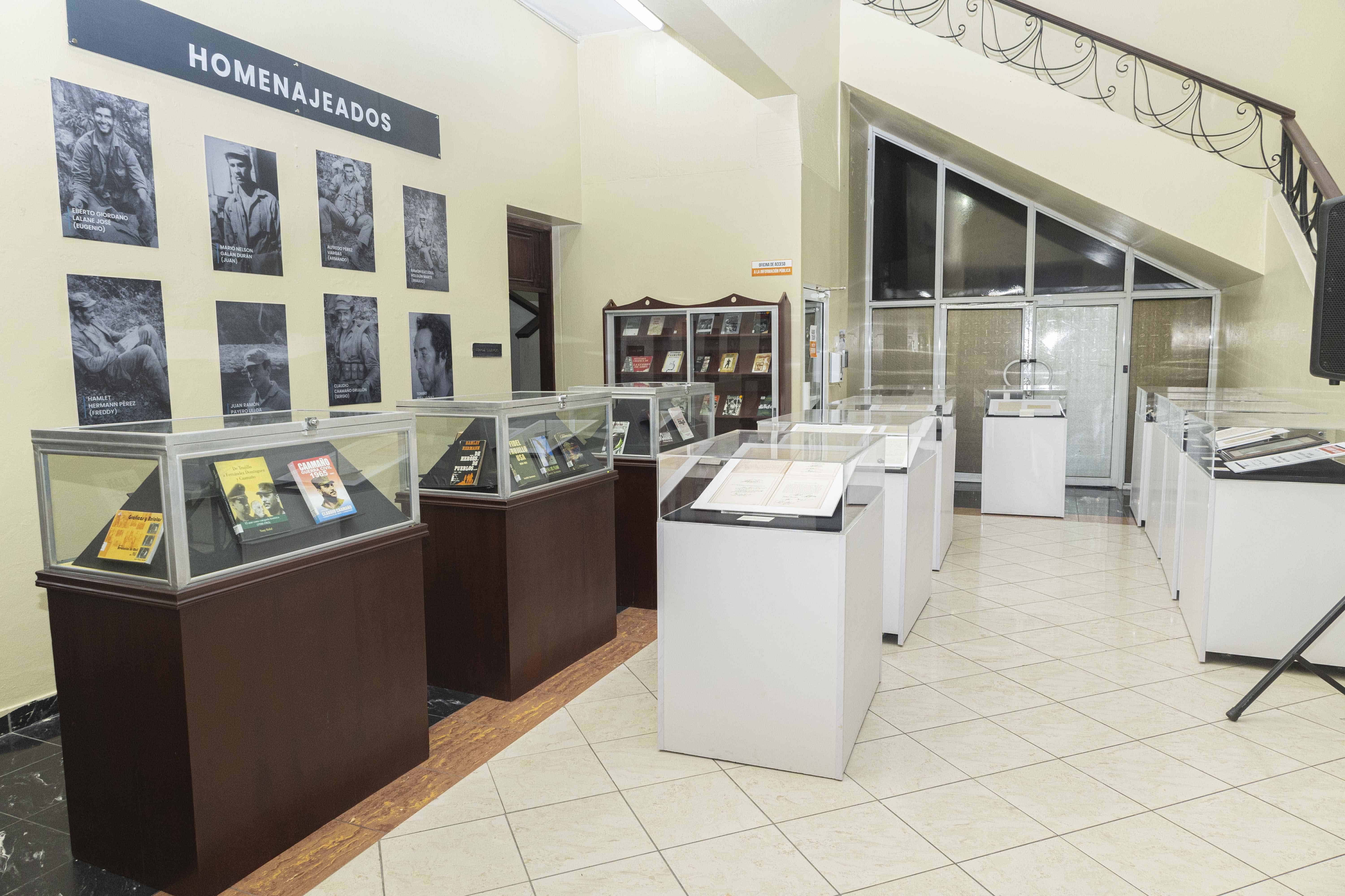 AGN pone en circulación el diario de Francisco Caamaño Deñó - Diario Libre