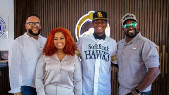 Un equipo japonés pagó un millón por prospecto David Almonte - Diario Libre