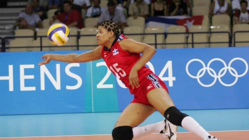 Dedican a Cosiris Rodríguez el voleibol playero Hato Mayor - Diario Libre