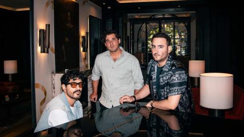 Reik regresa a sus orígenes en el pop con su sexto álbum "Panorama ...
