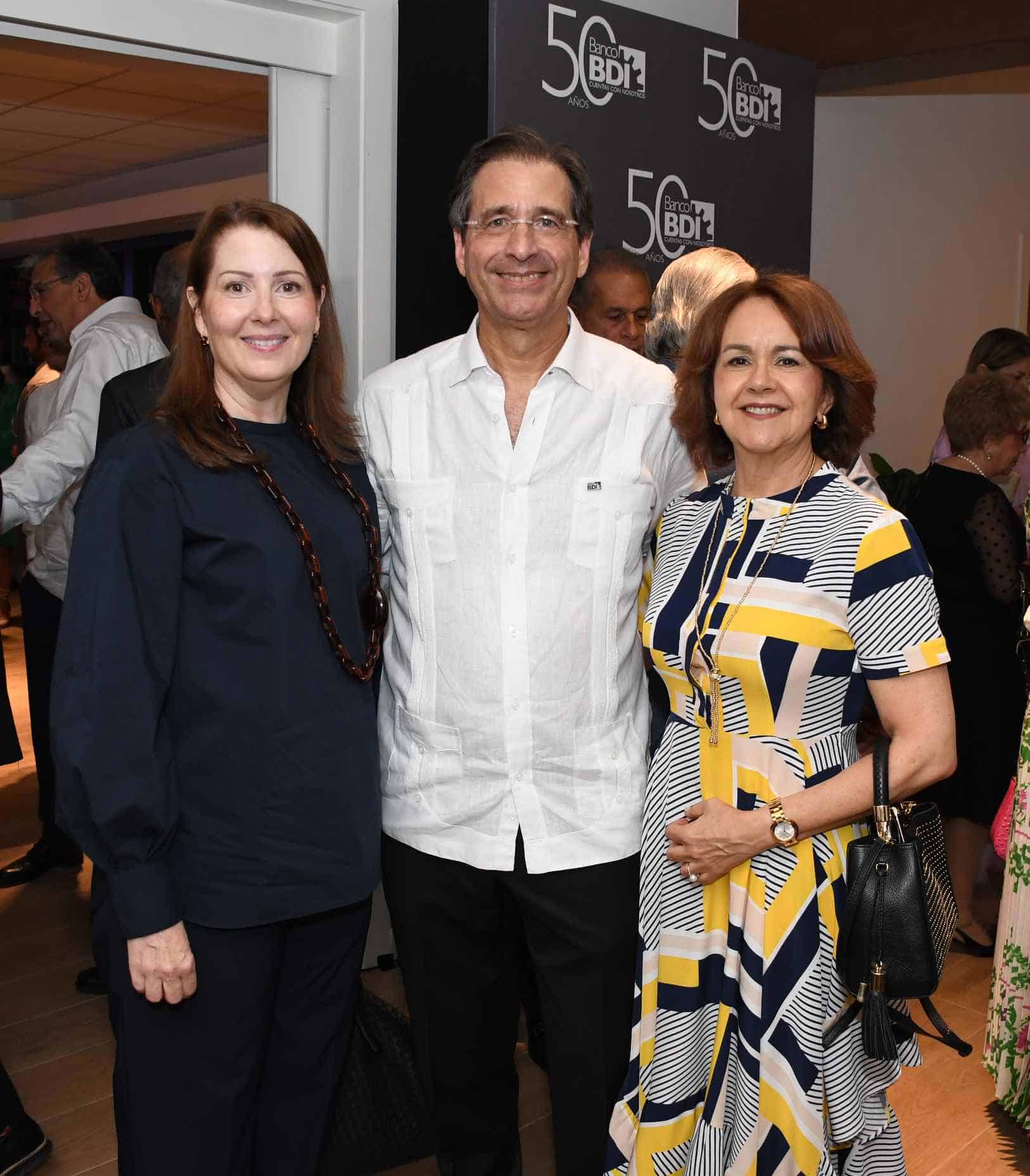 Banco BDI celebra 50 aniversario - Diario Libre