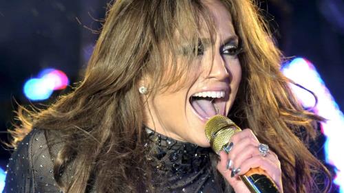 Jennifer López celebrando 55 años: vida intensa y éxito - Diario Libre