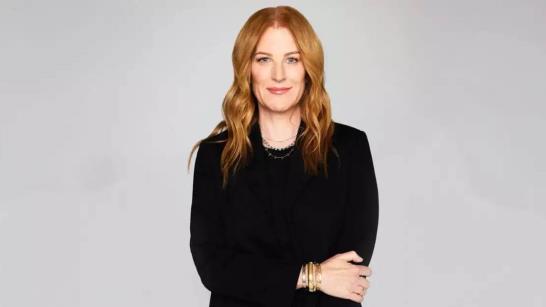 Victoria’s Secret designa a Hillary Super como consejera delegada ...