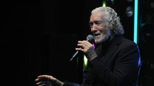 Danny Daniel ilumina el cierre del "Febrero romántico" - Diario Libre