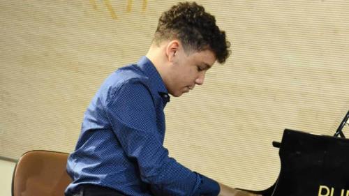 Samuel García: joven pianista dominicano - Diario Libre