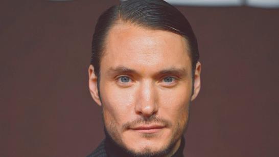 Claudio Cataño con destaca en adaptación de Aureliano Buendía - Diario ...