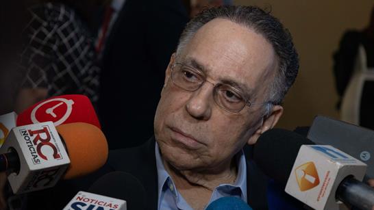 Diputados envían comisión proyecto interpelación a Celso Marranzini - Diario Libre