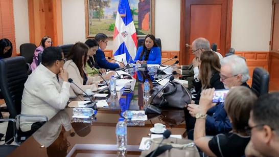 Ley de libertad de expresión genera choque entre medios y creadores ...