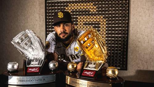 Fernando Tatis Jr. gana el Guante de Platino, mejor defensa de la LN ...