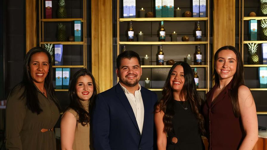 The Glenlivet Circle: una velada que celebra el lujo en Palma & Celia ...