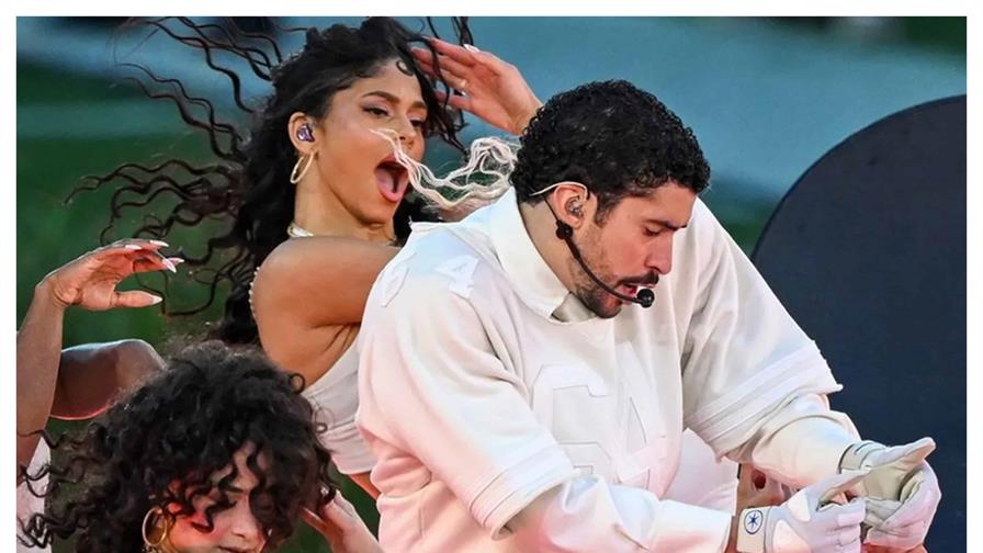 Republicanos buscan multar a Bad Bunny por el Super Bowl - Diario Libre