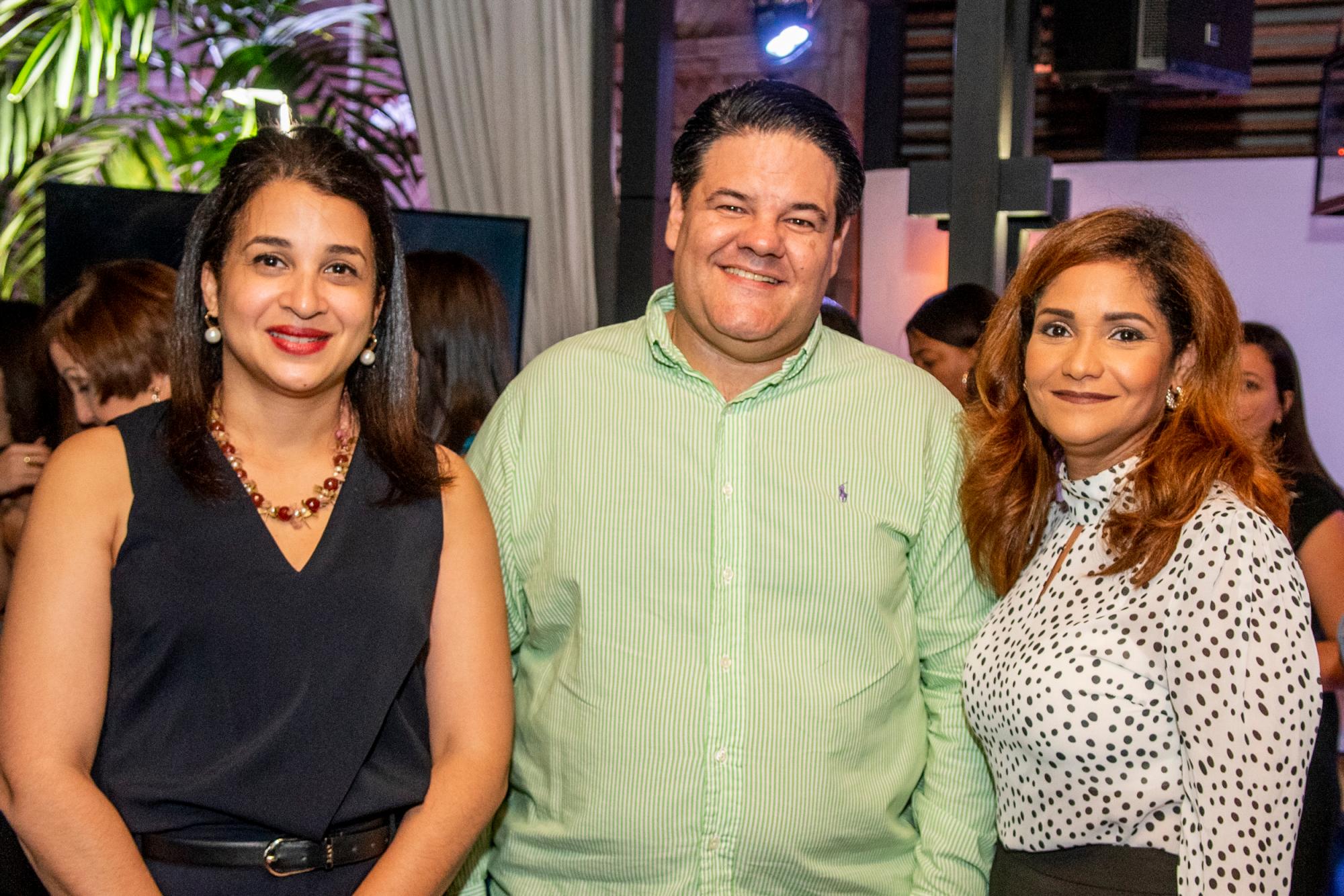 Las tazas de Nescafé ahora se pueden disfrutar con el sabor de nuestra ...