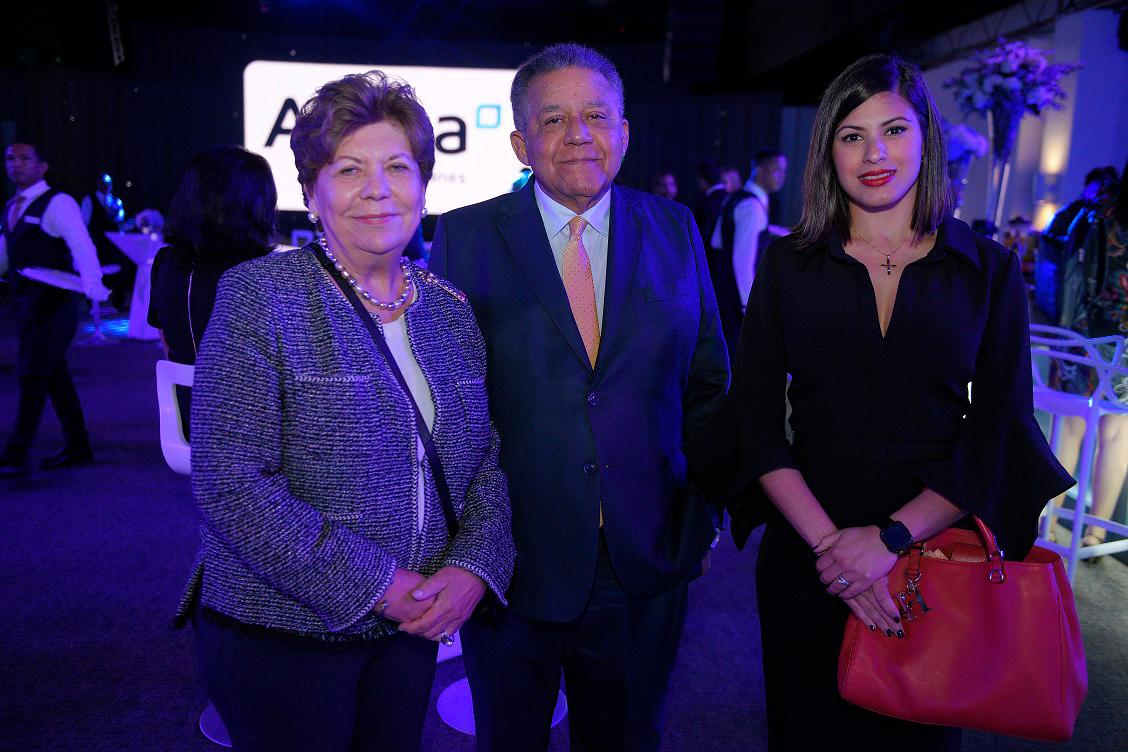 Alpha Inversiones celebra ocho años junto a personalidades del mundo ...