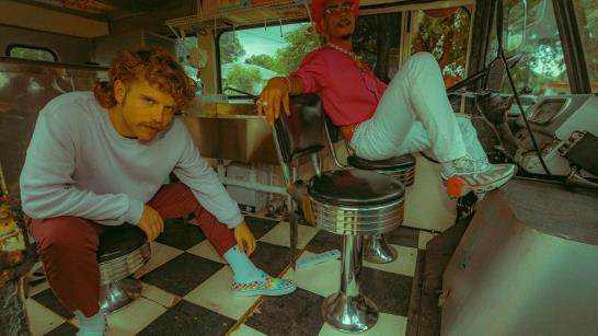 Calacote lanza su nuevo sencillo y video “Bruja” junto a Kiko El Crazy ...