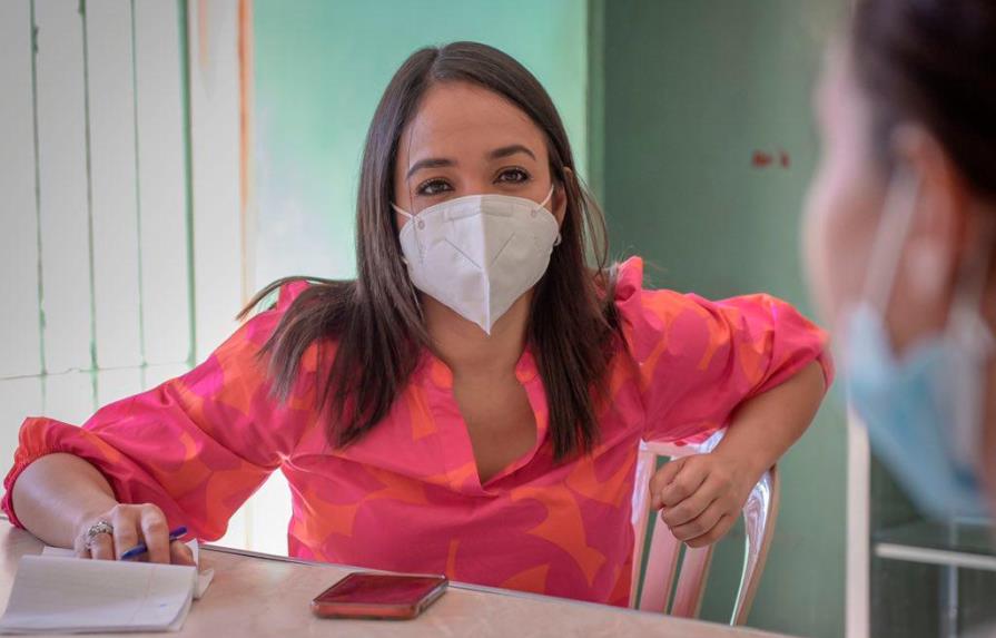 Faride pide “reconsiderar” medida suspende visado a estudiantes ...