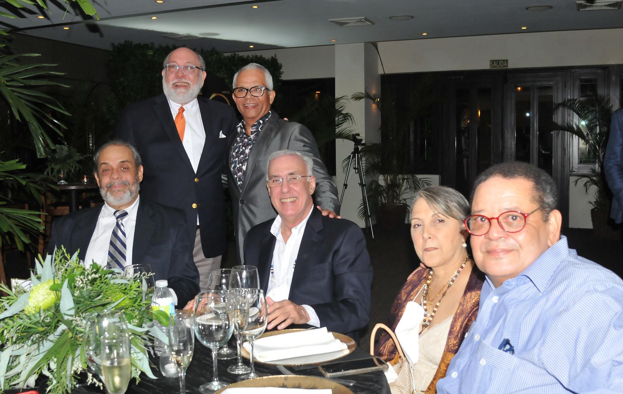 Laboratorios Gefarca celebra medio siglo en la industria farmacéutica ...