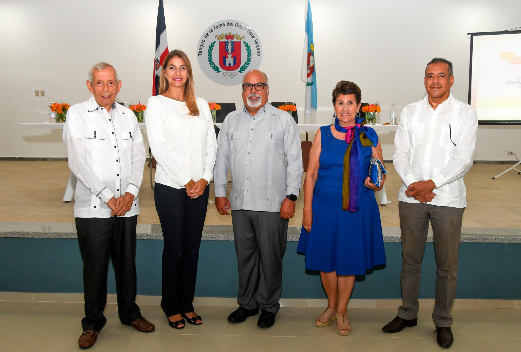 Escritores premiados en la 26 edición del Concurso de Cuentos Radio ...