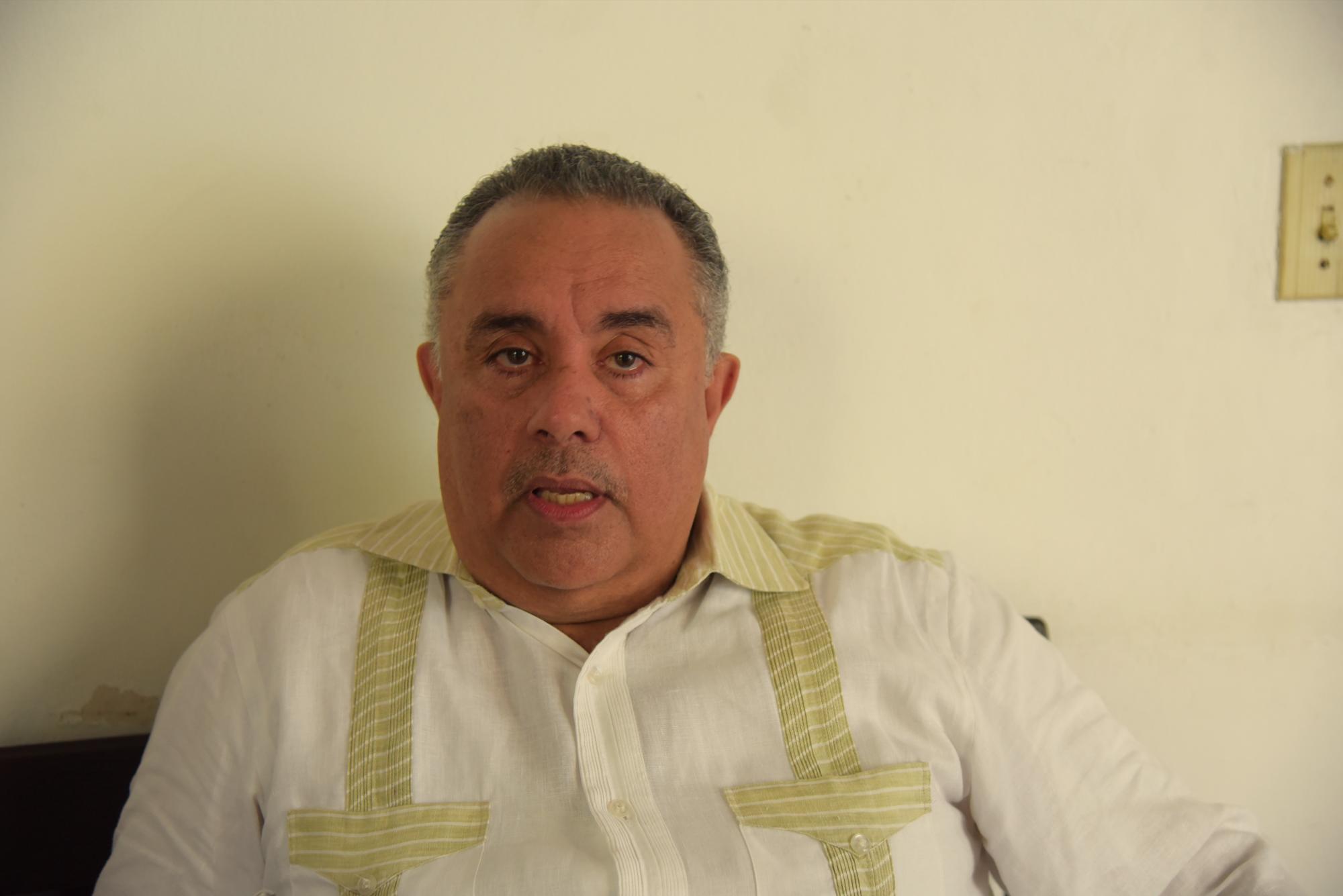 Reconocen la trayectoria del dramaturgo Reynaldo Disla - Diario Libre