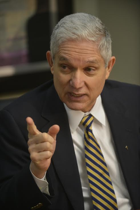 Juan Puello defiende el interés levanta formato - Diario Libre