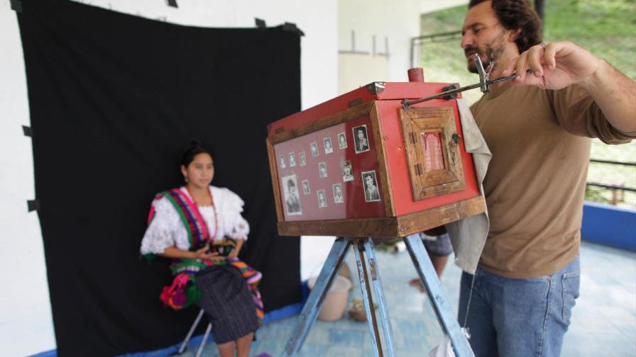 Argentino Rodrigo Abd, de AP, recibe premio Moors Cabot - Diario Libre