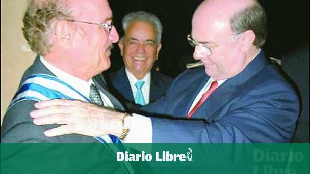 Condecoran a Eduardo Lama - Diario Libre