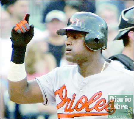 Bajo rendimiento de Sosa es blanco de comentarios - Diario Libre