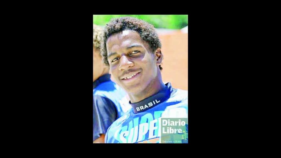 Corniel llegó en primer lugar en torneo de kite - Diario Libre