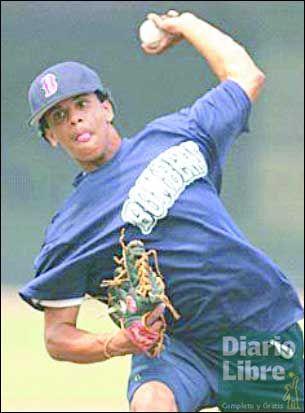 Danny Almonte firmó en LI - Diario Libre