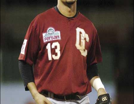 Eric Almonte, 5-4, .360; Hanley 2-2, .462; Gómez y Núñez, H4 - Diario Libre