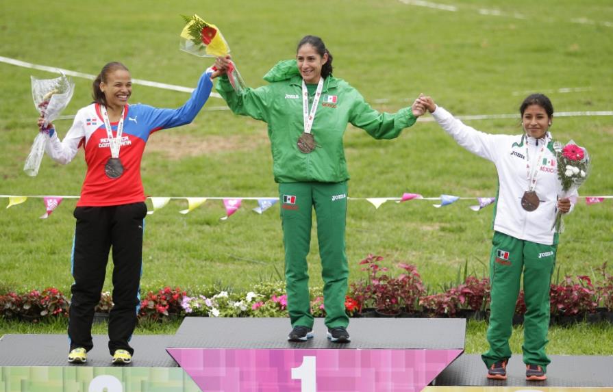 La dominicana María Mancebo gana plata en Atletismo Centroamericano ...