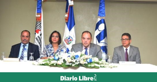Industria y Comercio realiza primer taller Ley 166-12 - Diario Libre