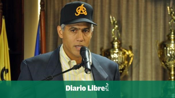 Stanley Javier remueve la mata de los coaches de las Águilas - Diario Libre