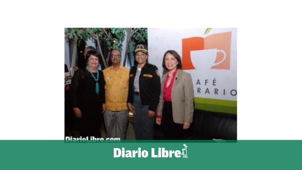 Dedican Café literario al Dr. César Mella - Diario Libre